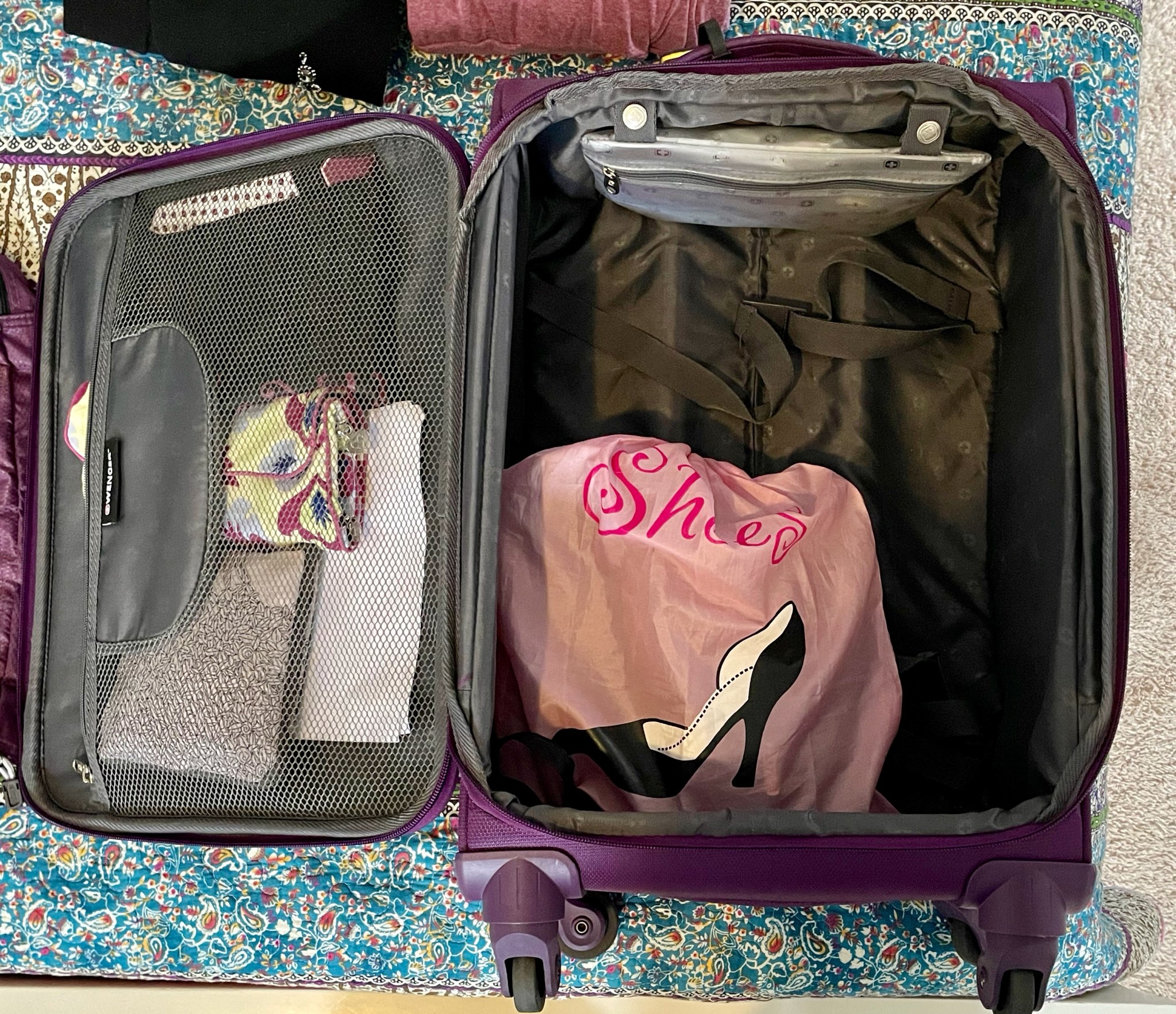 How to Pack: Long Winter Weekend in NYC – Whit Reads Lit